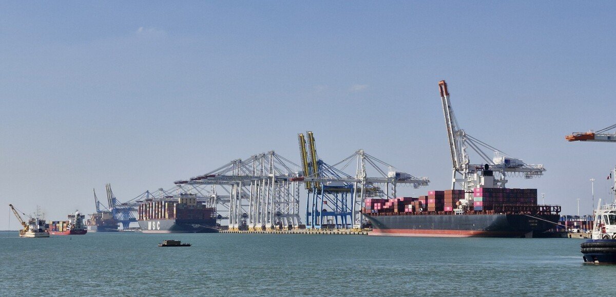 Le Havre. 1,2 tonne de cannabis dans un conteneur sorti du port : un ...