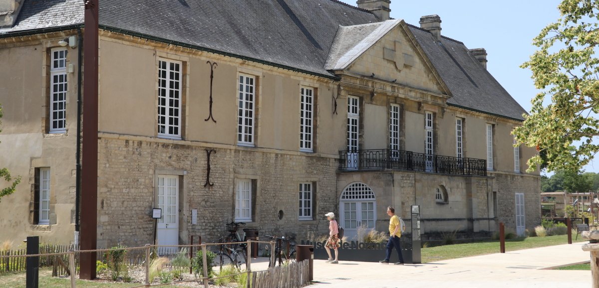Canicule. À Caen, les touristes trouvent refuge dans les musées et ...